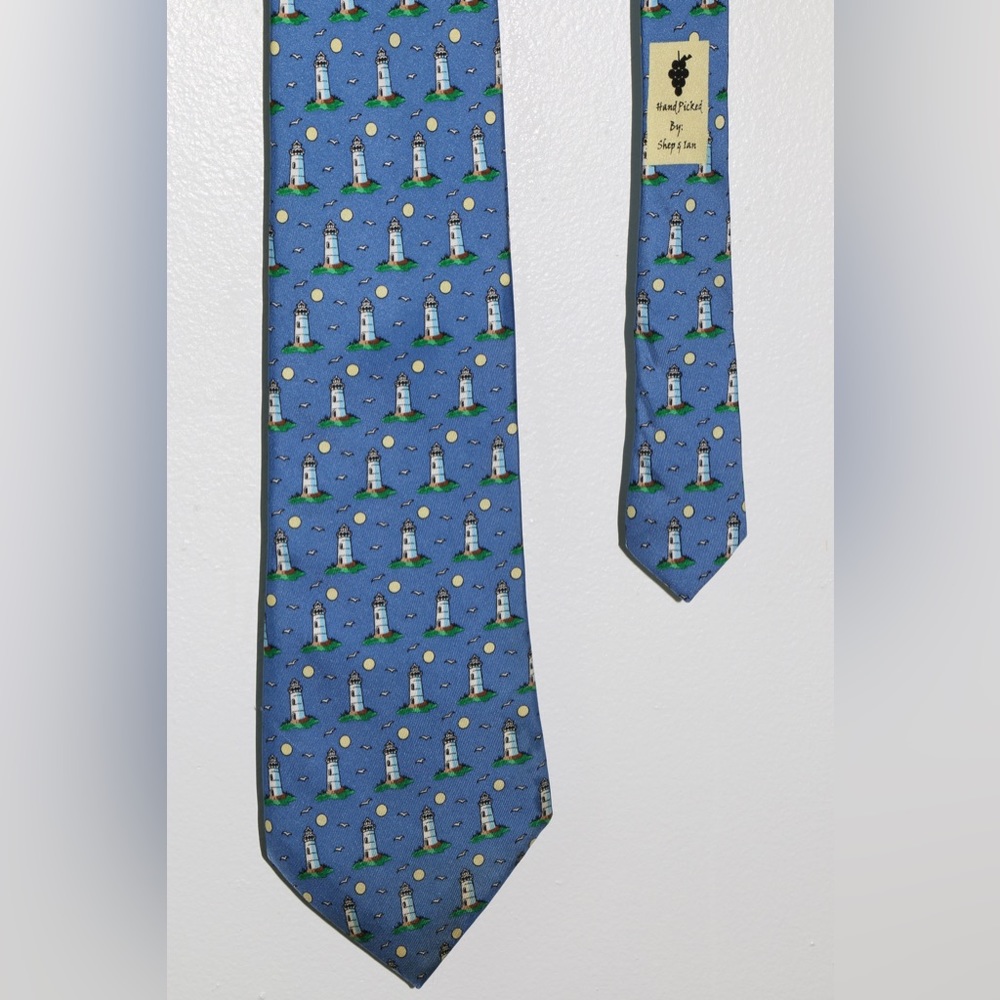 Vineyard Vines Martha's Vineyard Shep & Ian Blue Ligh… - Gem